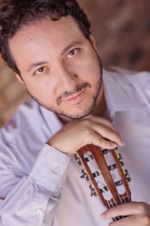 Biografia - Álvaro Henrique